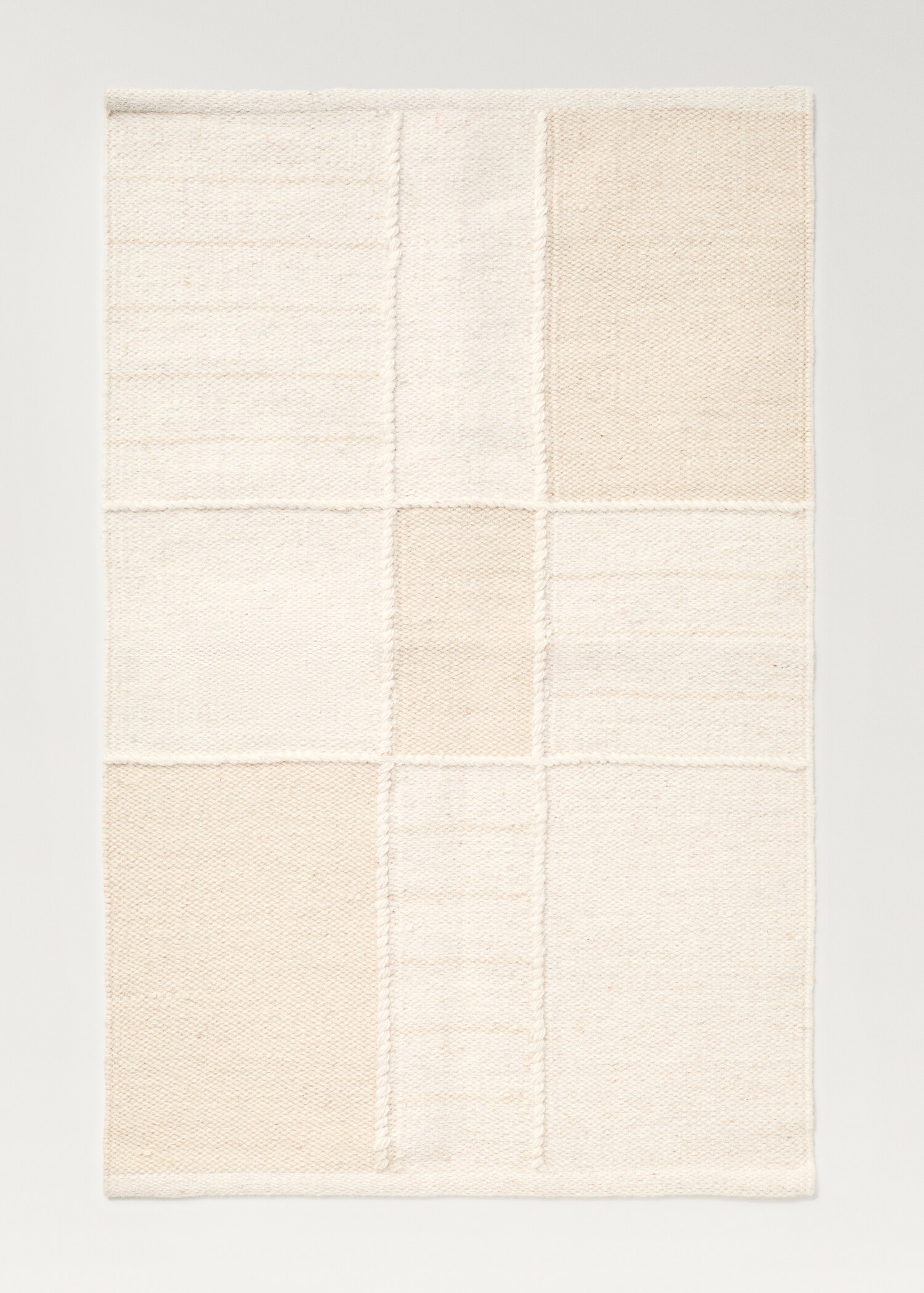 Covor mic din lână cu efect patchwork - Home | MANGO Romania