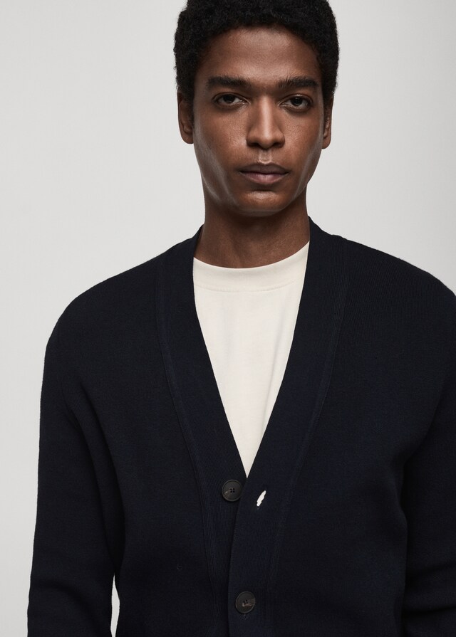 Knitted button cardigan - Men | MANGO USA