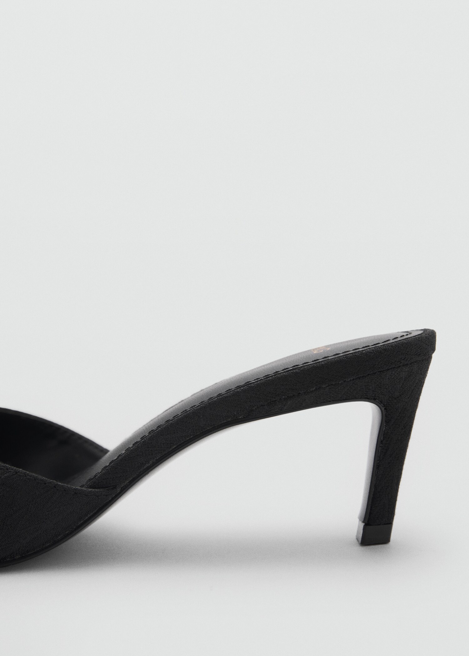 Heeled sandals with metallic detail - Women | MANGO USA