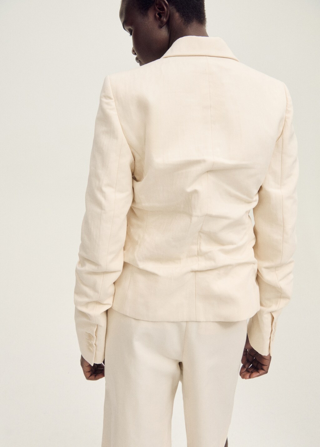 Creased linen-blend suit jacket - Women | MANGO United Kingdom