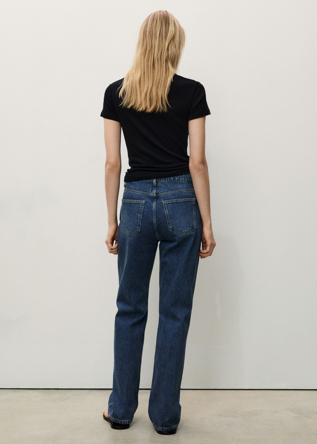 Matilda medium-rise straight-fit jeans - Women | MANGO USA