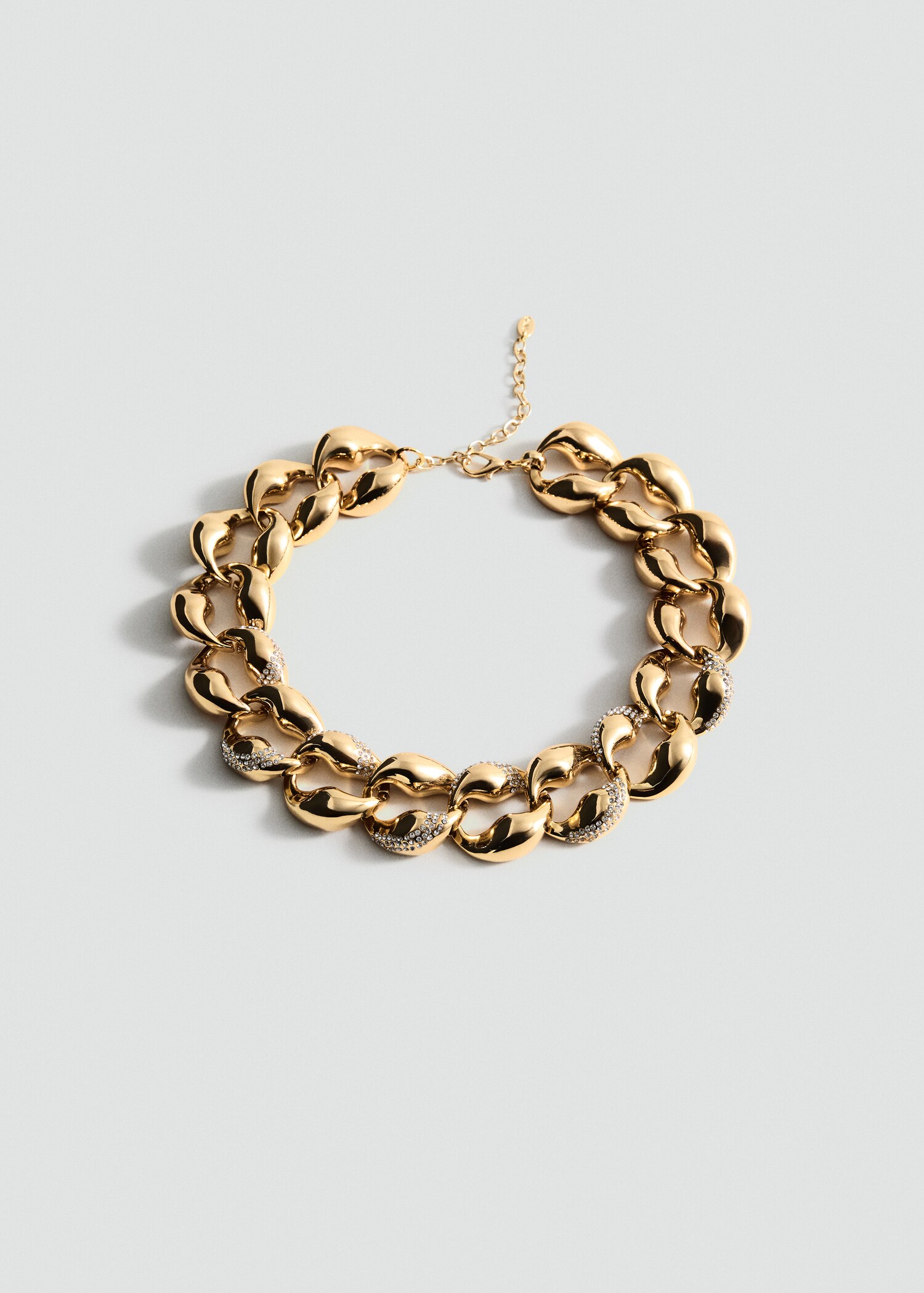 Pendant with rhinestone links - Women | MANGO USA