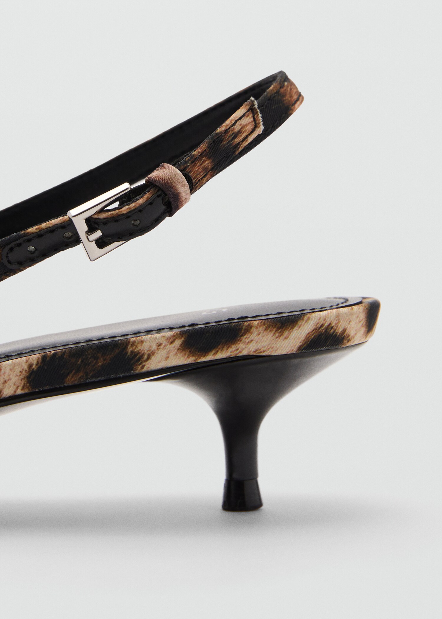 Leopard-print heeled shoes - Women | MANGO USA