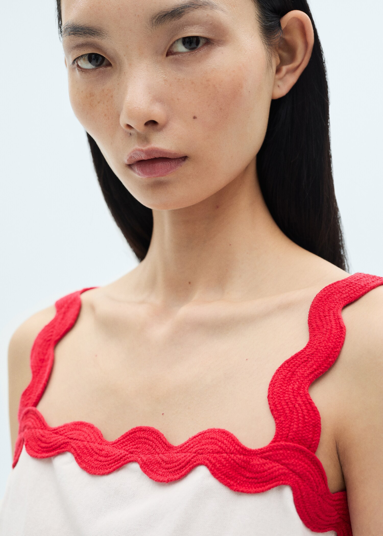 Contrast spaghetti strap top - Women | MANGO USA