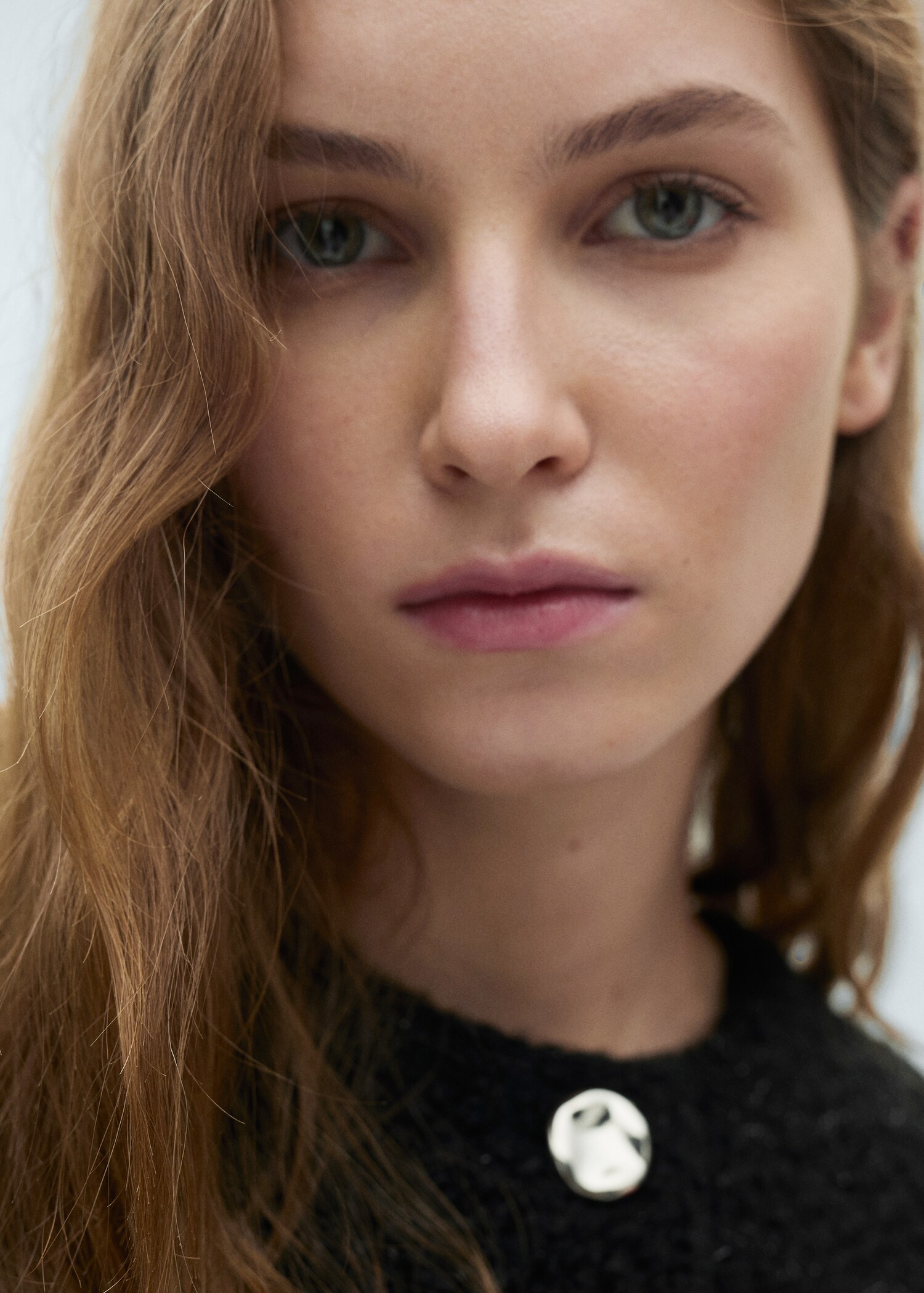 Shiny bouclé jacket - Women | MANGO USA