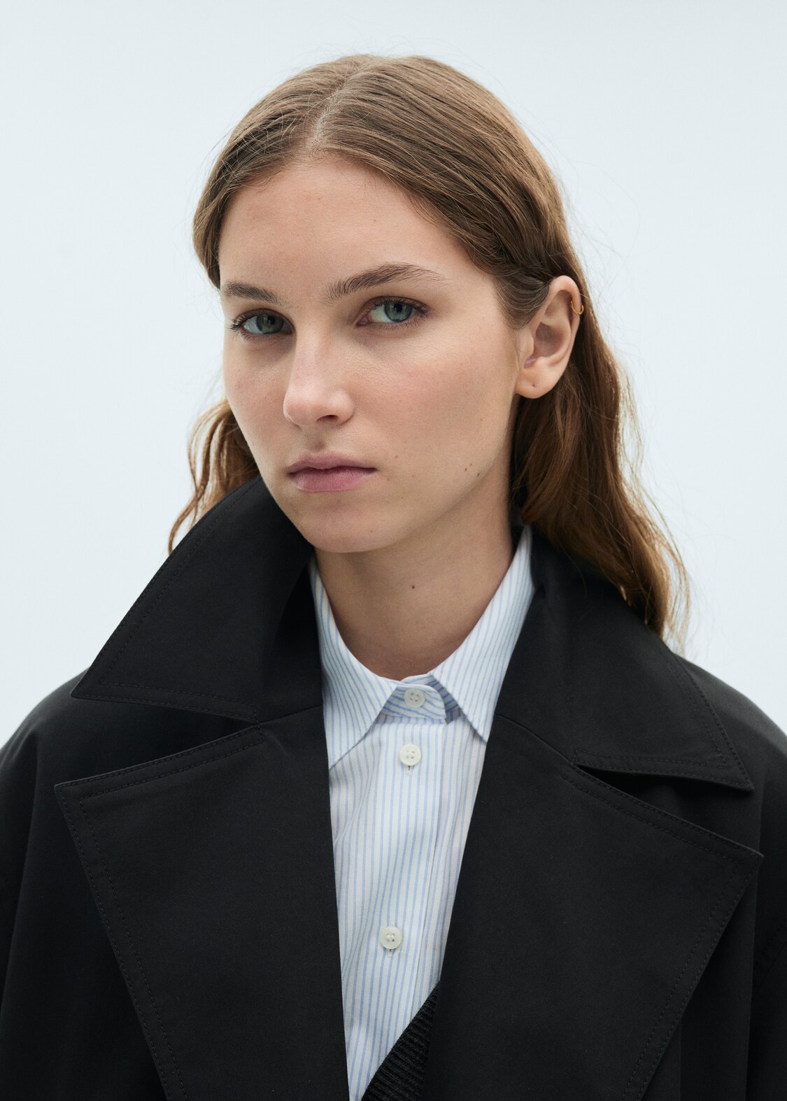 Long oversized double-breasted trench coat - Women | MANGO USA