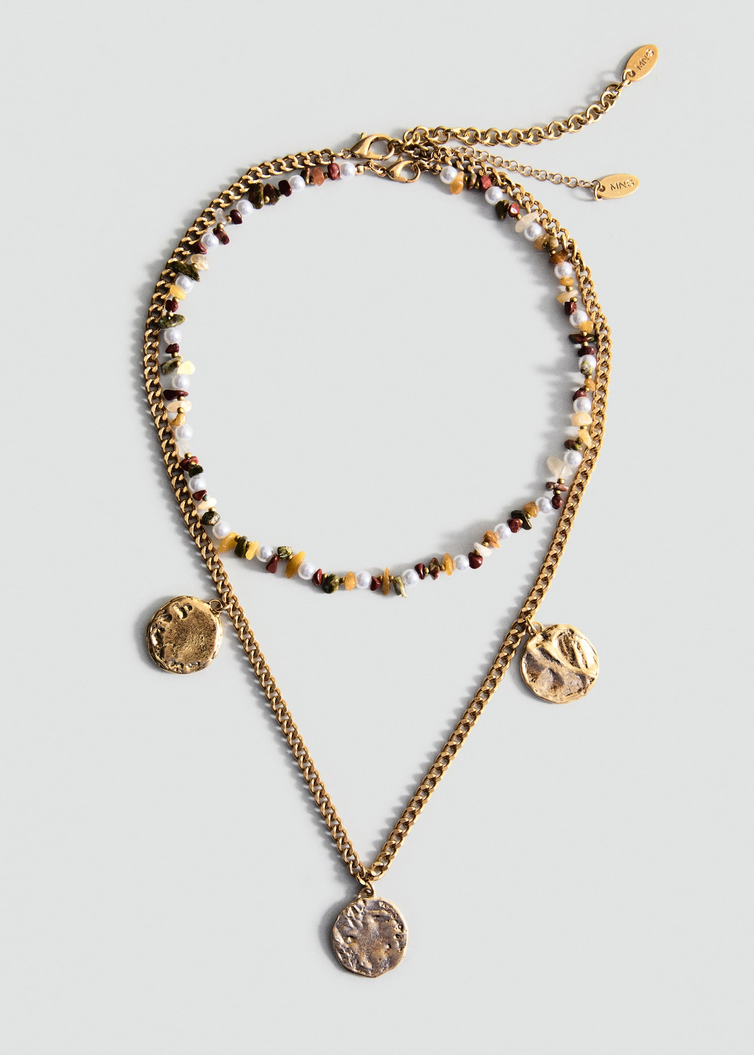 Collier à double pendentif combiné - Femme | MANGO France métropolitaine Collier à double pendentif combiné - Femme | MANGO France métropolitaine