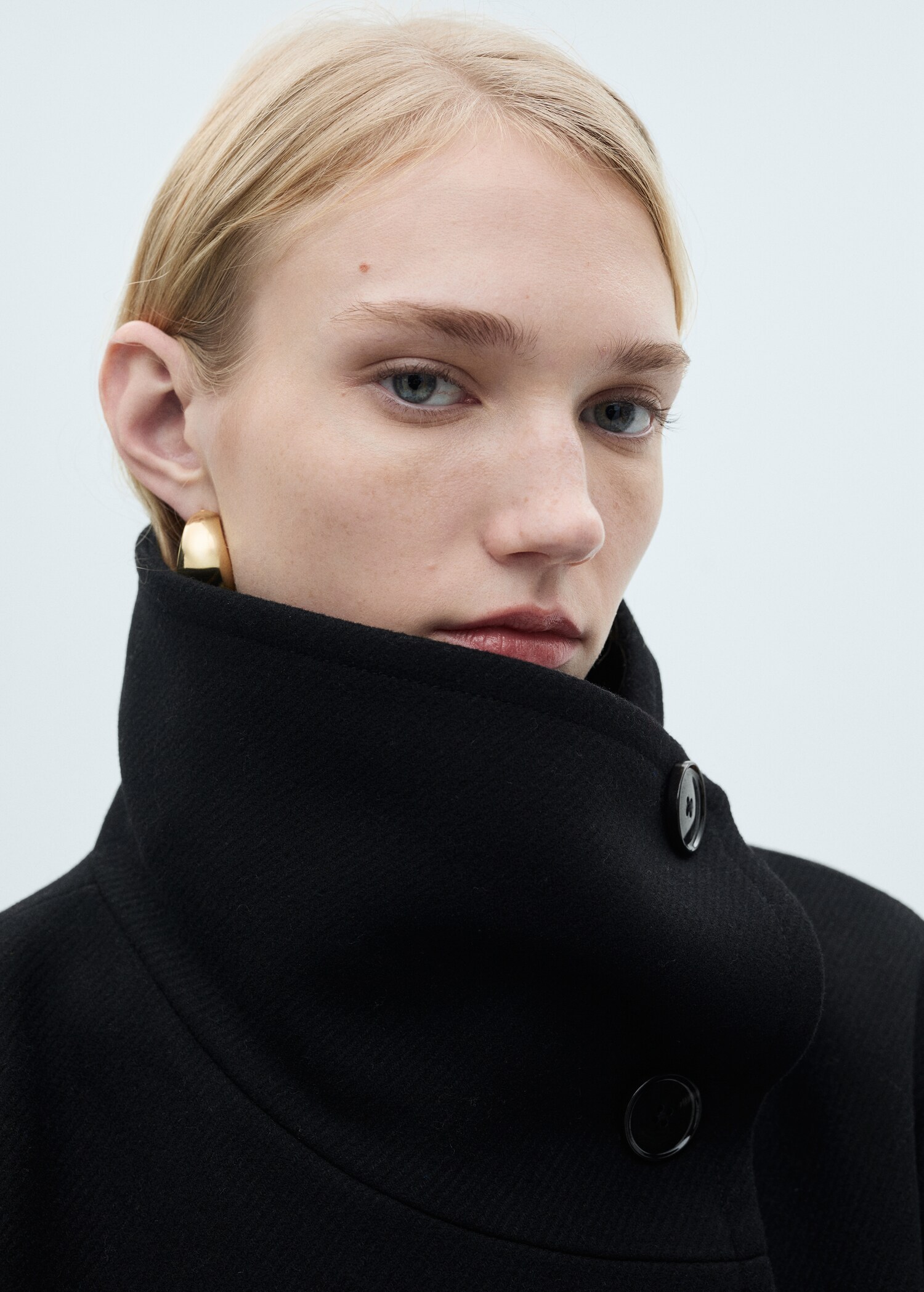 Midi wool coat with wraparound collar - Women | MANGO USA