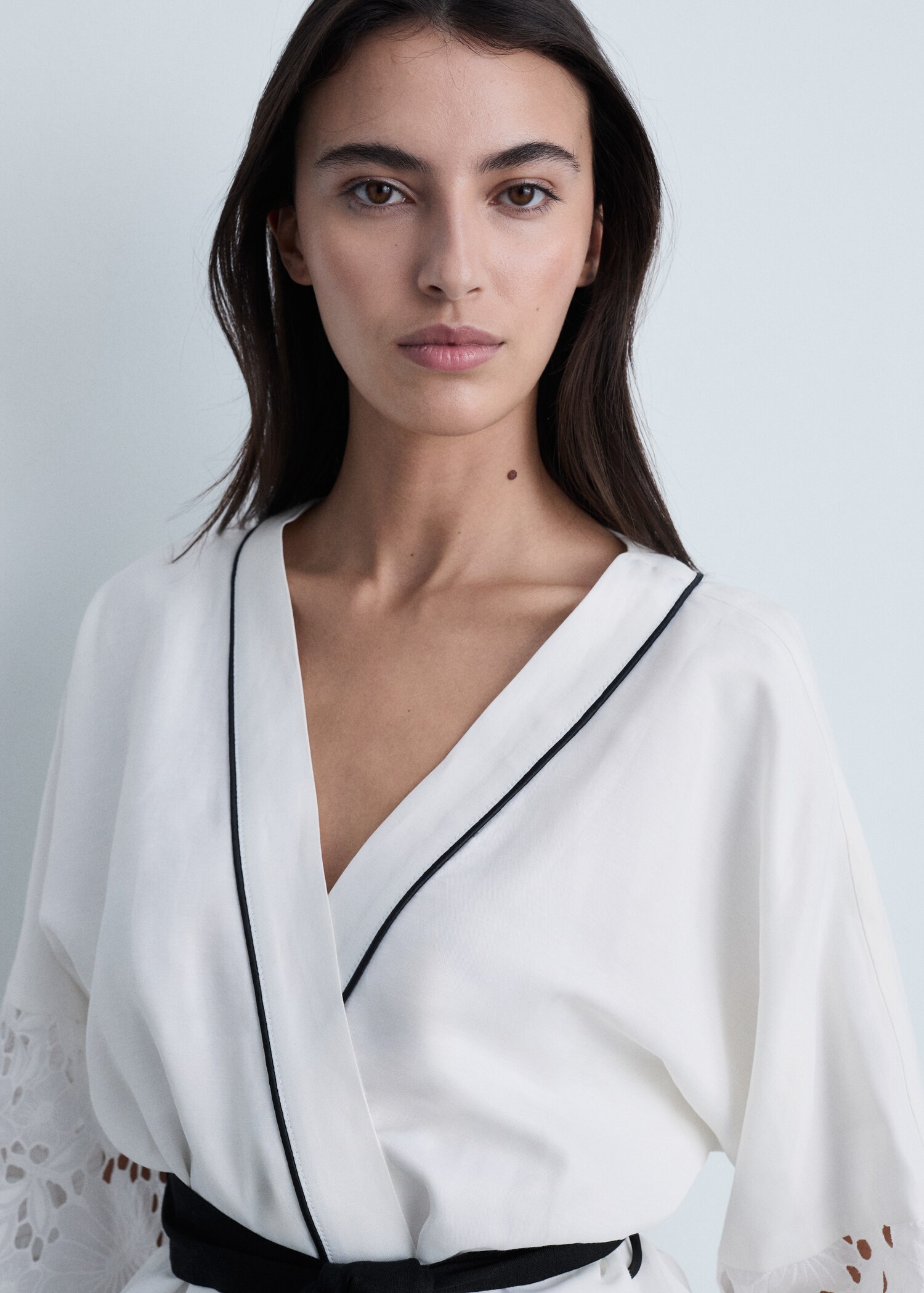 Linen-blend caftan with openwork details - Women | MANGO USA