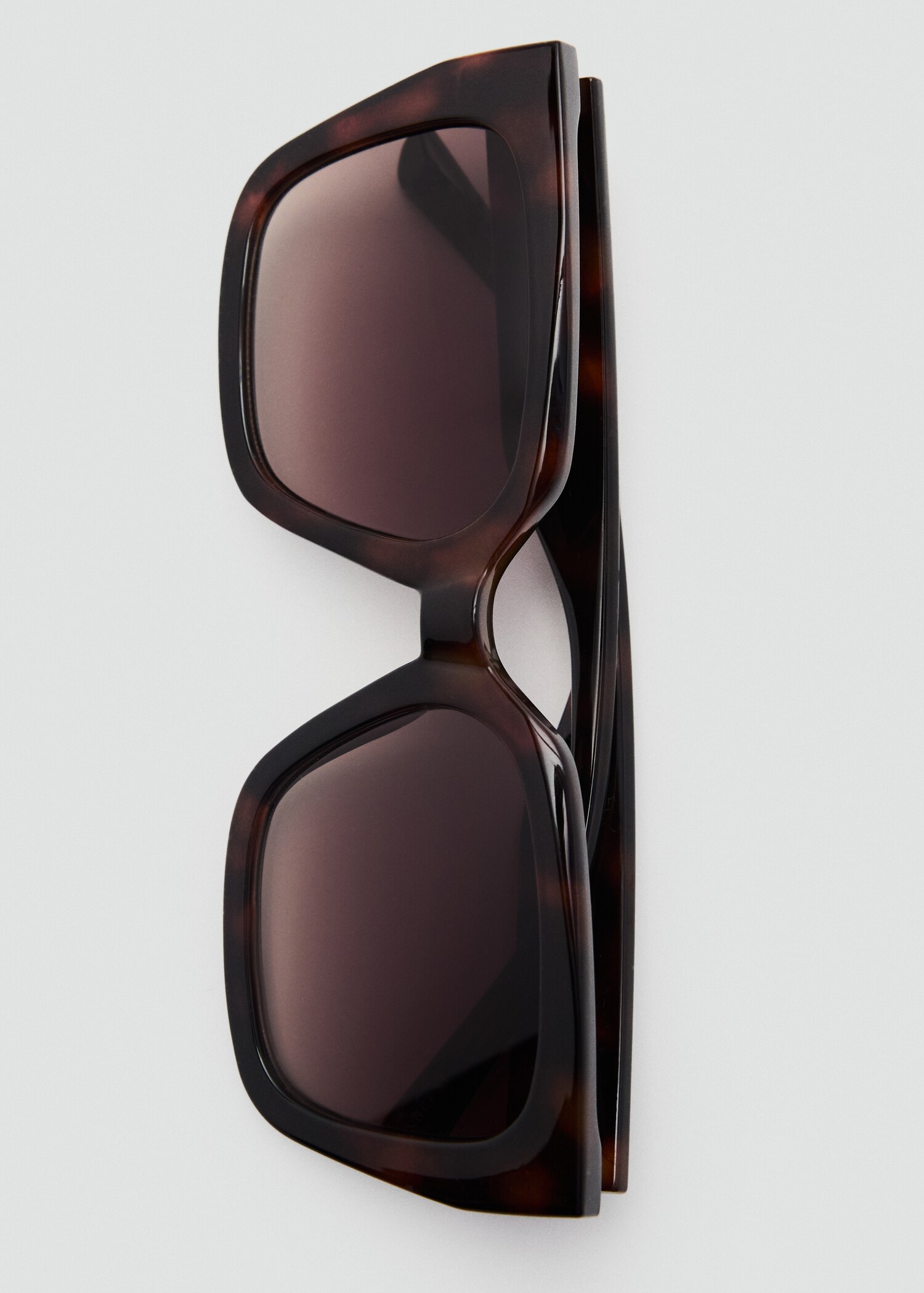 Squared frame sunglasses - Women | MANGO USA