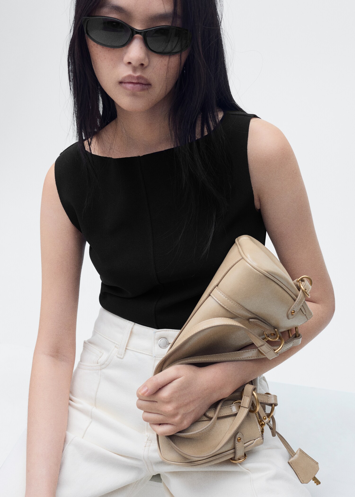 Boat-neck knitted top - Women | MANGO USA