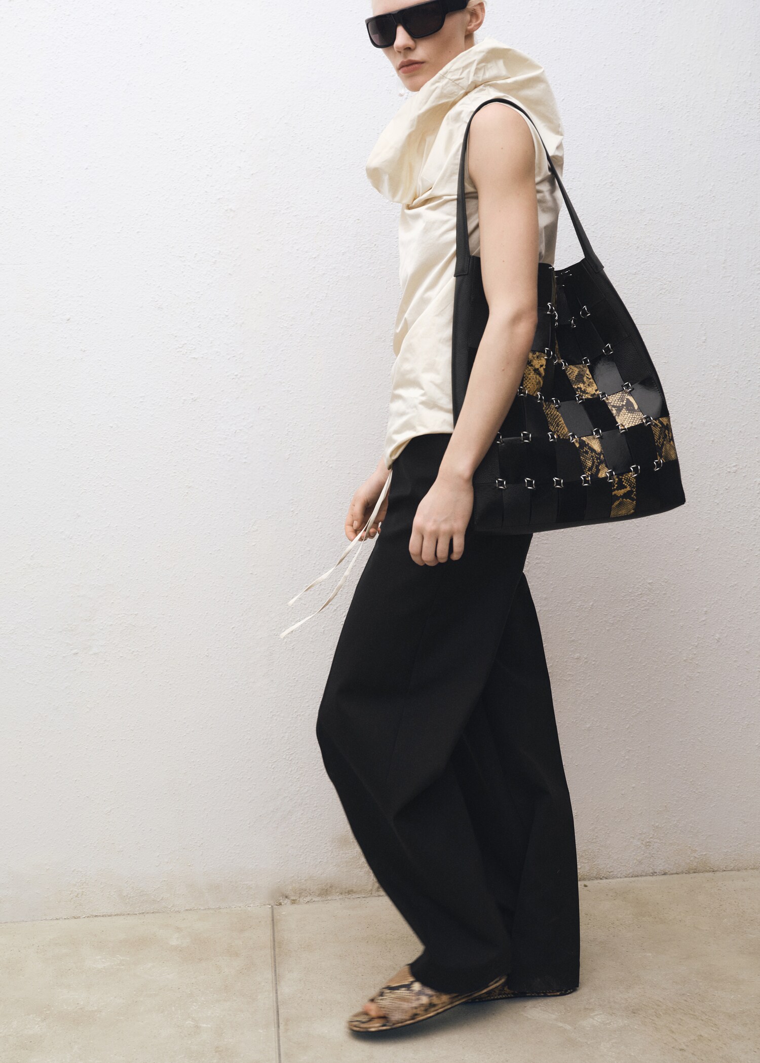 Combined wool-blend jogger pants - Women | MANGO USA