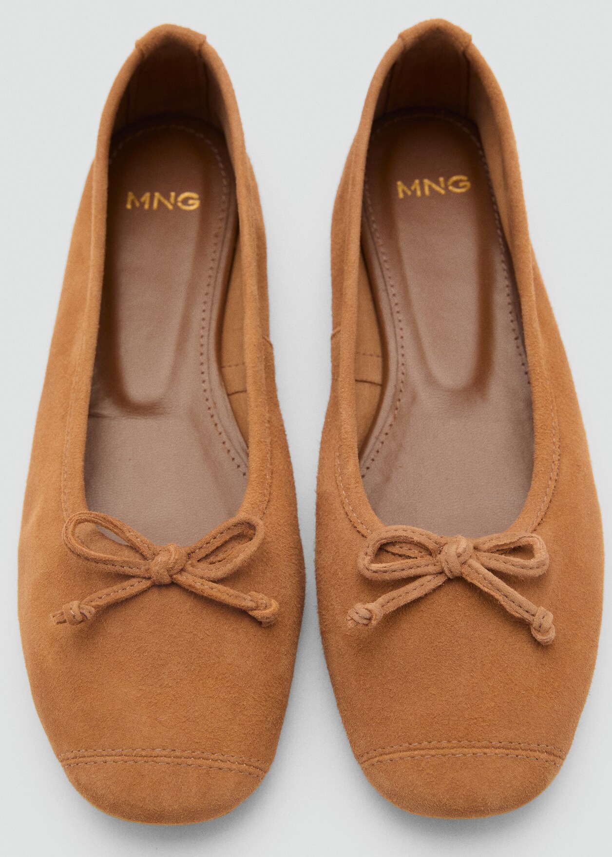 Bow suede ballerina - Women | MANGO USA