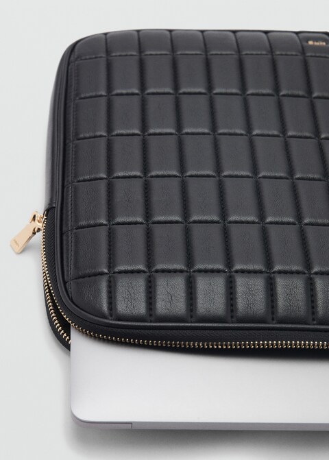 Padded laptop case - Women | MANGO USA