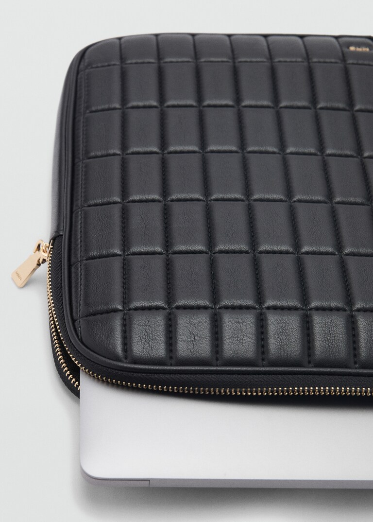 Padded laptop case - Women | MANGO USA