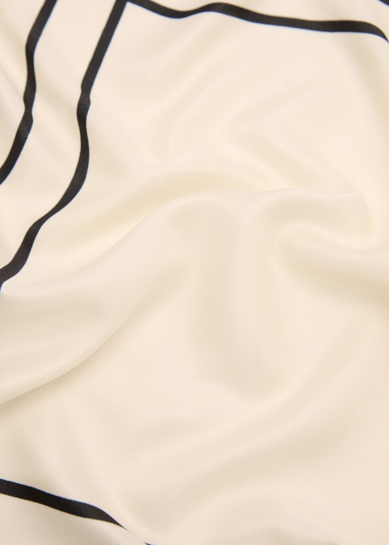 Geometrik desenli fular - Kadın | MANGO Türkiye