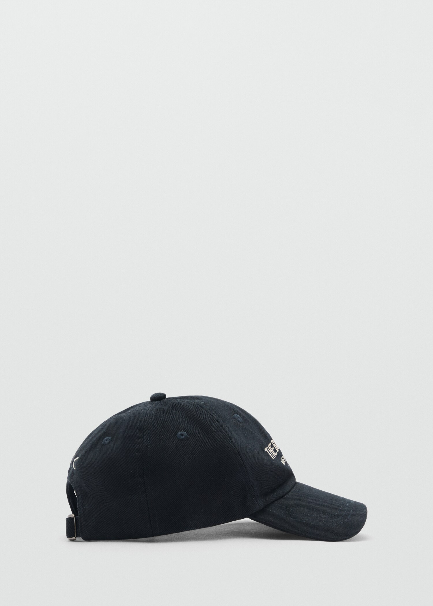 Embroidered canvas cap - Men | MANGO USA