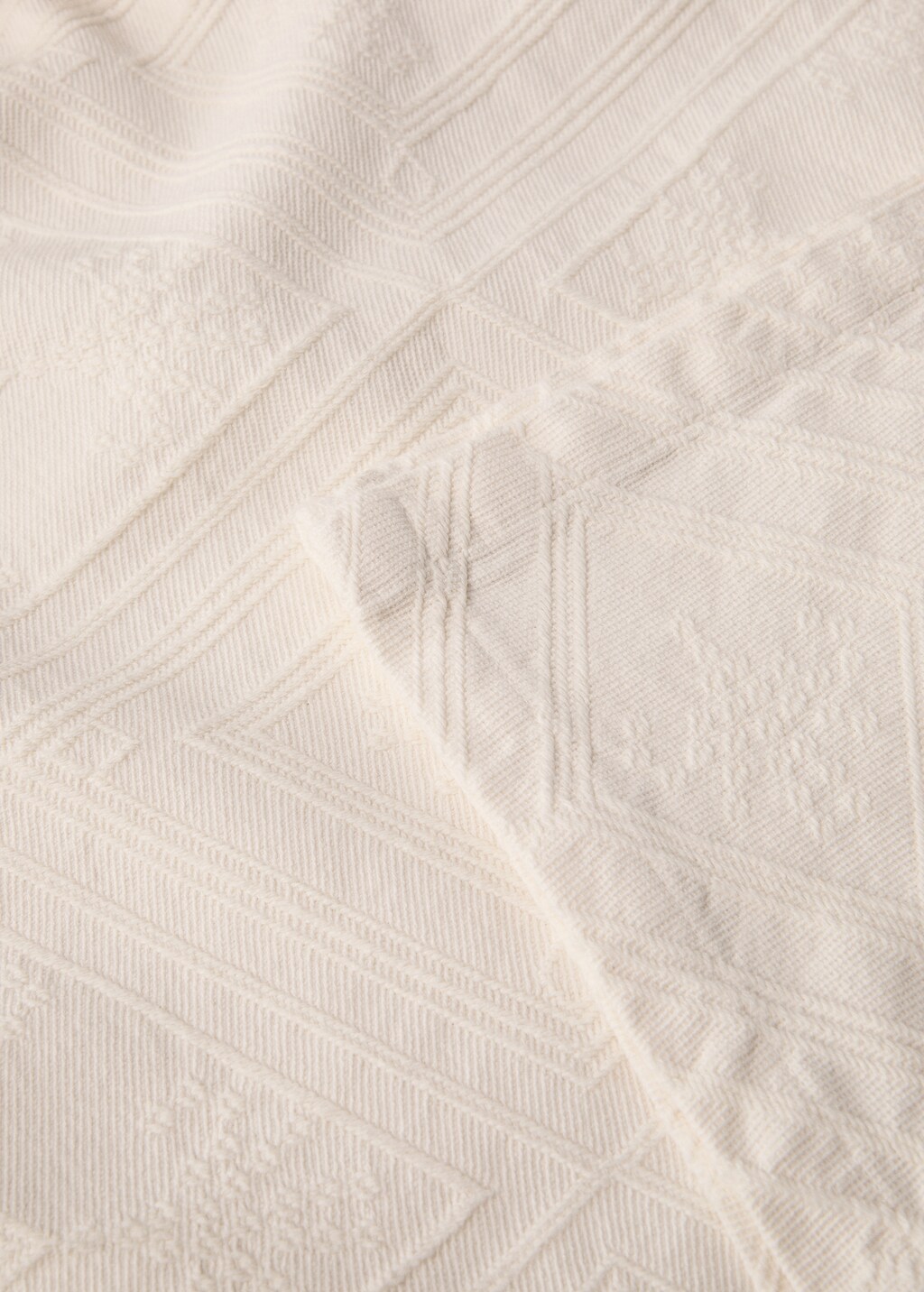 Bedspread priscila - Home | MANGO Bulgaria