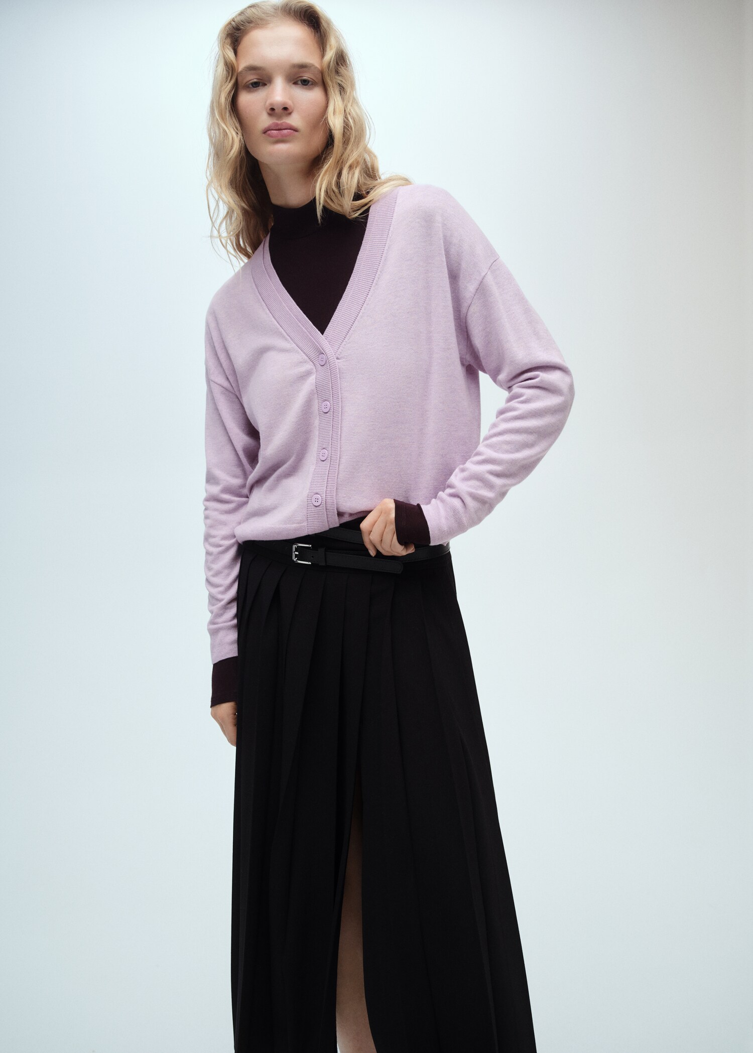 V-neck knitted cardigan - Women | MANGO USA