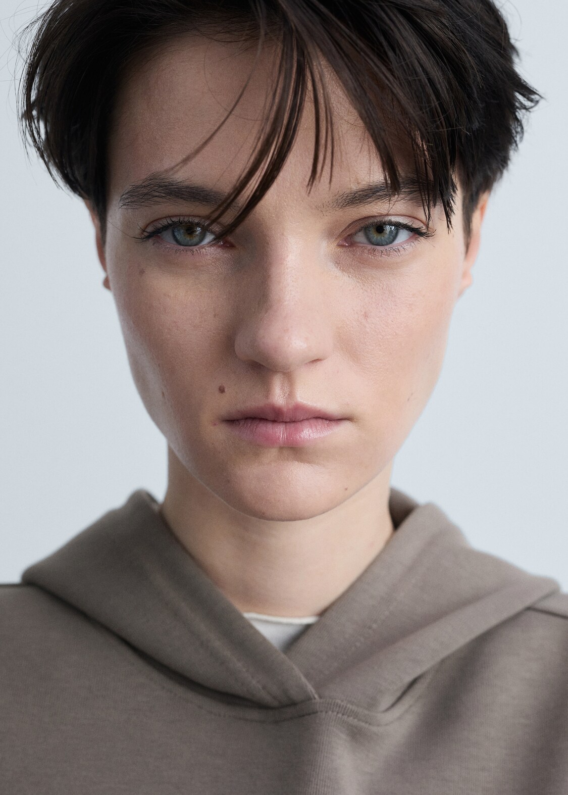 Oversized hoodie - Women | MANGO United Kingdom