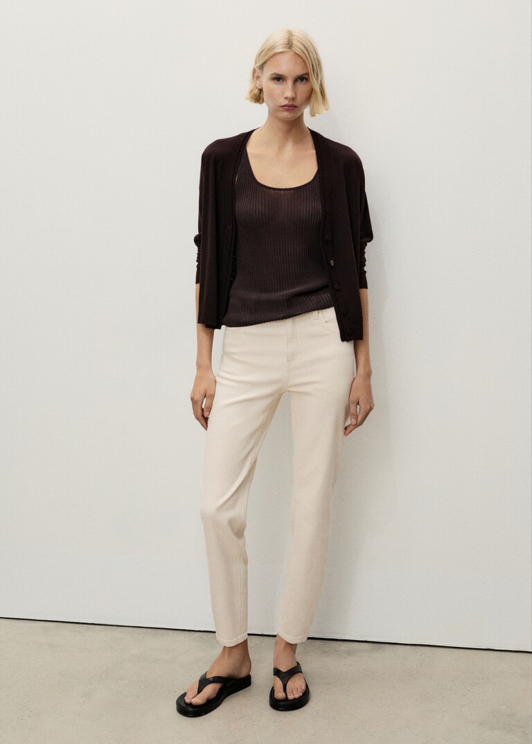 Newmom comfort high-rise jeans - Women | MANGO United Kingdom