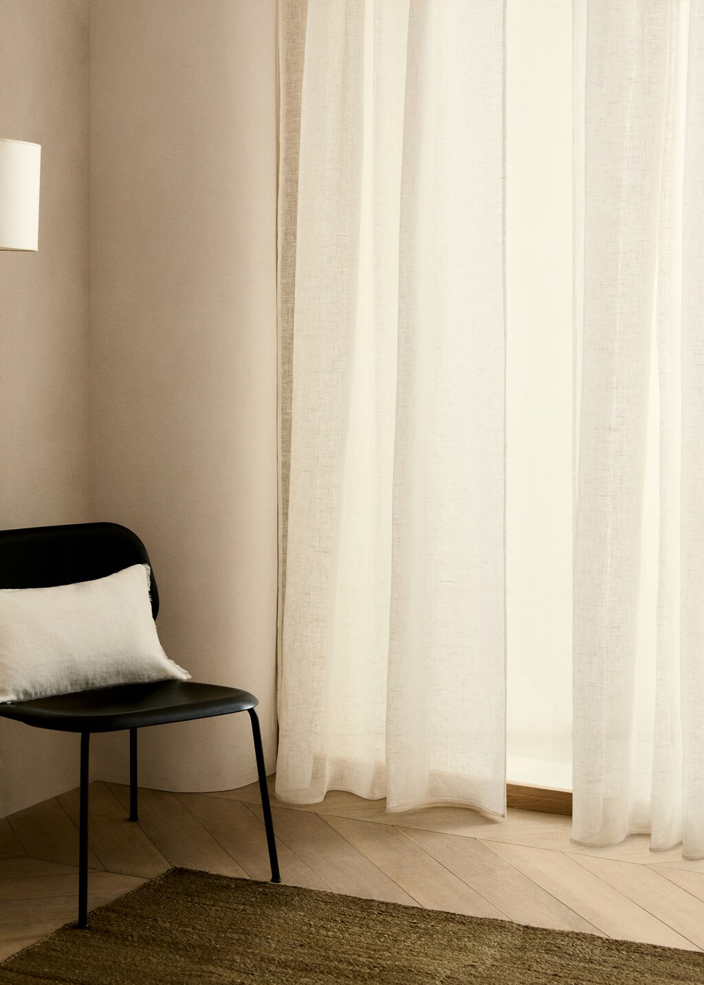 Low-opacity linen curtain - Home | MANGO United Kingdom