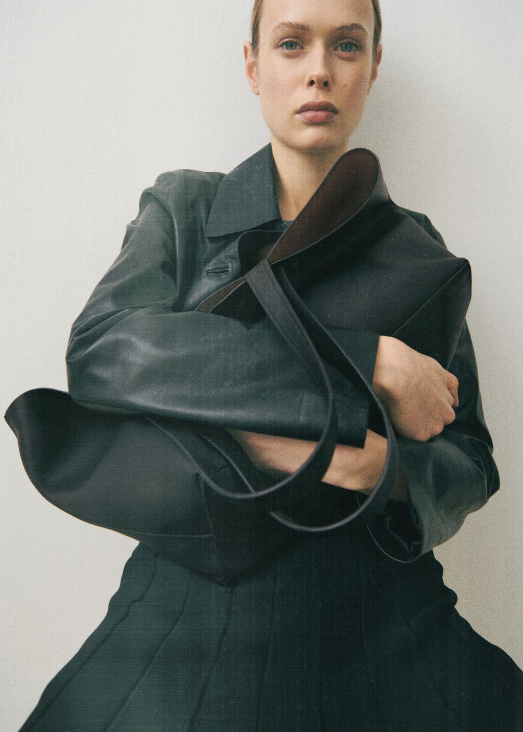 Large leather shopper bag - Women | MANGO Rwanda