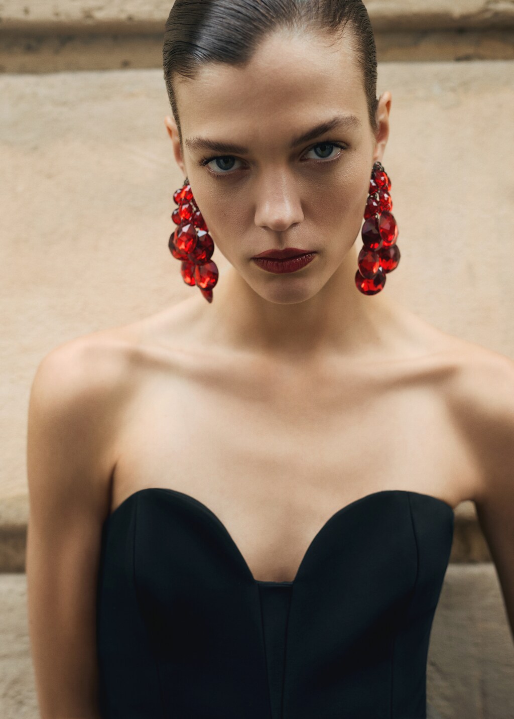 Beaded cascade earrings - Women | MANGO USA